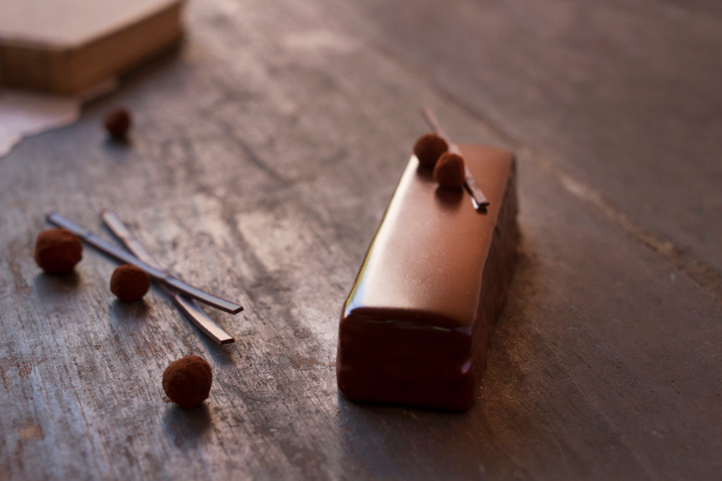 Belgian Truffle Cake – Linoui - Chocolates | Pastries | Bakes